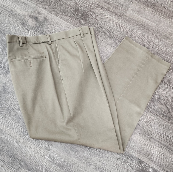 Haggar | Pants | Haggard Mens Slacks Dark Khaki | Poshmark